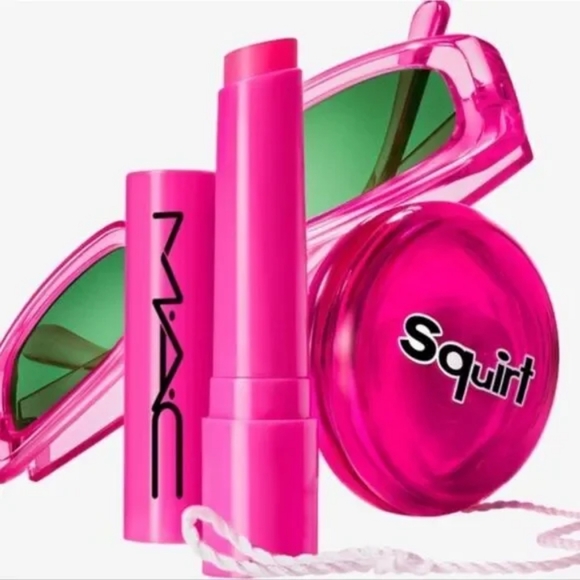 MAC Cosmetics | Makeup | Lip Needbnib Le Mac Fullsize Amped Squirt ...